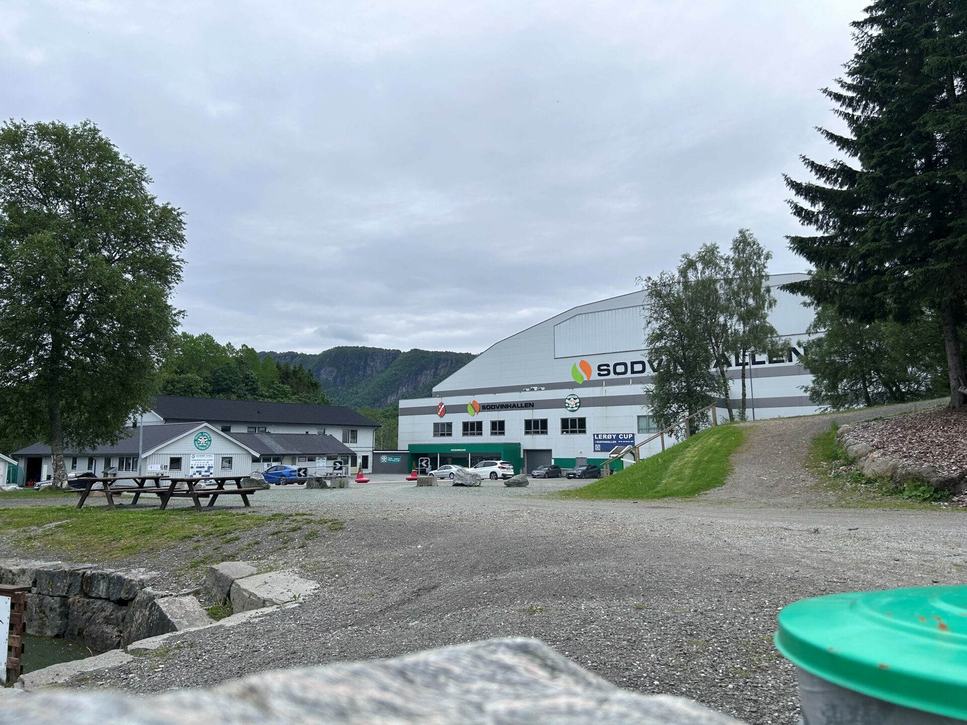 43 vil ha momsen tilbake - Søvesten